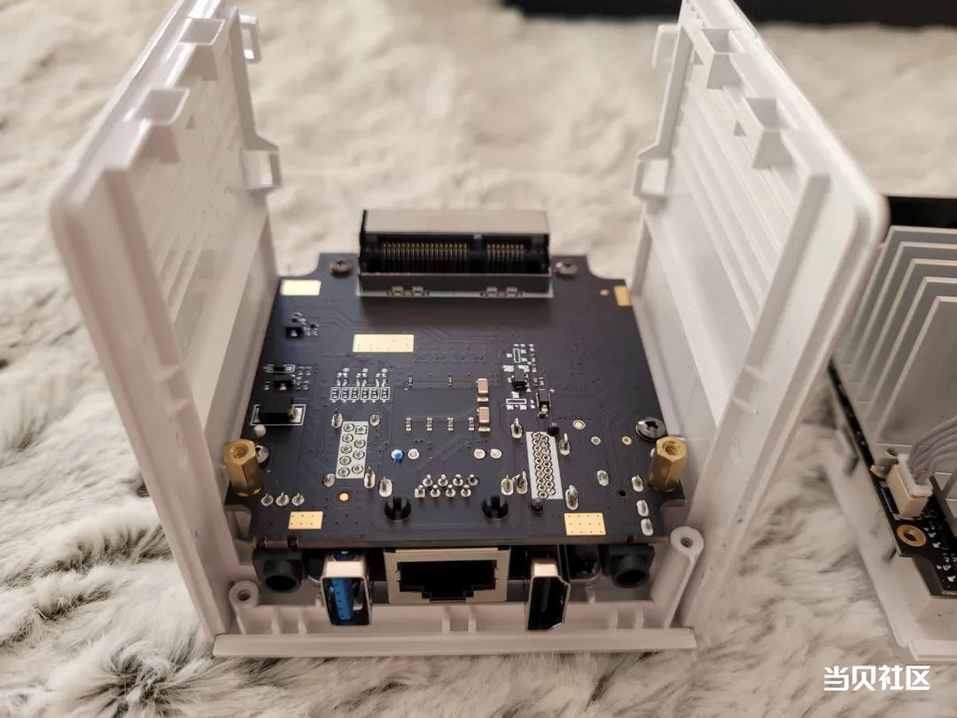 小盒测评|当贝盒子B3 Pro拆机实测！传说中的性能怪兽强在哪 - 当贝盒子 - 当贝社区